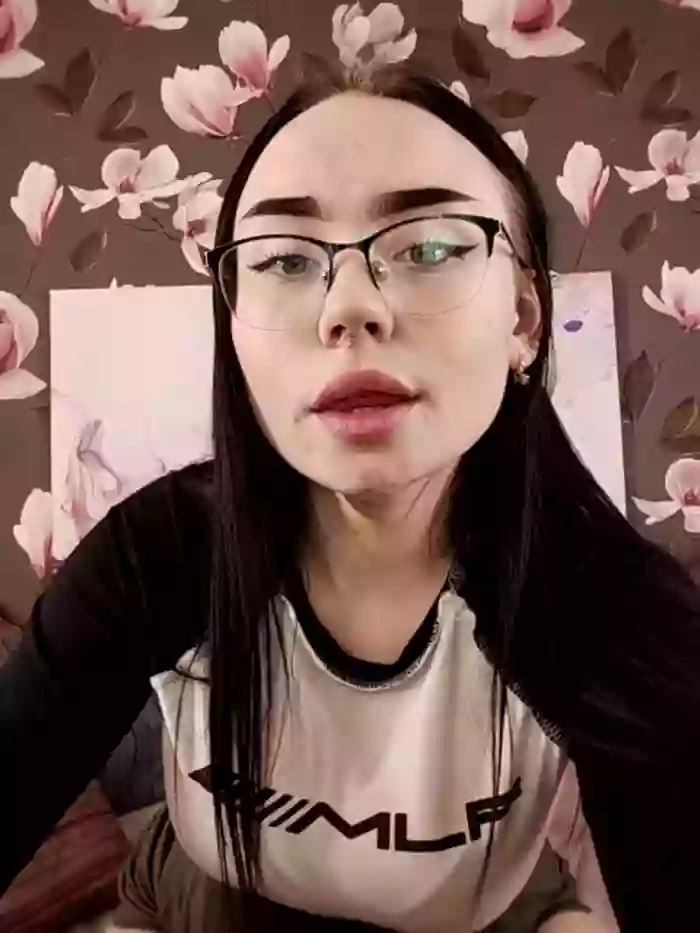 Tina Walker Stripchat Cam Show On Dec 28 2023 At 00 36 28 Utc